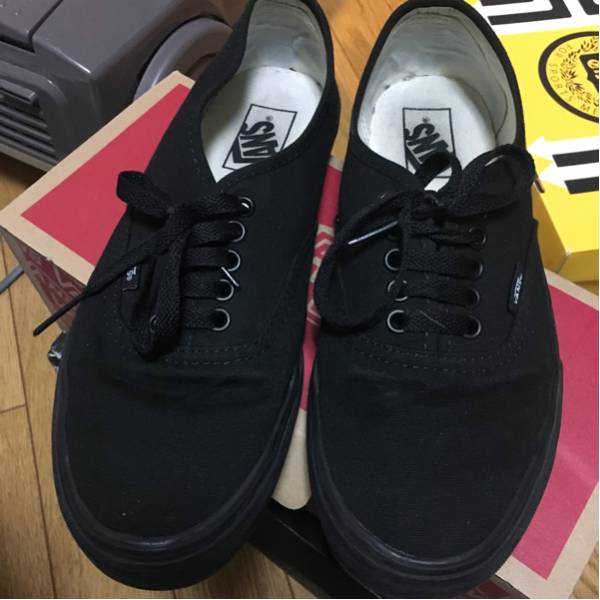 vans authentic 26センチ(26.0cm)｜売買されたオークション情報、yahooの商品情報をアーカイブ公開 - オークファン（aucfan.com）