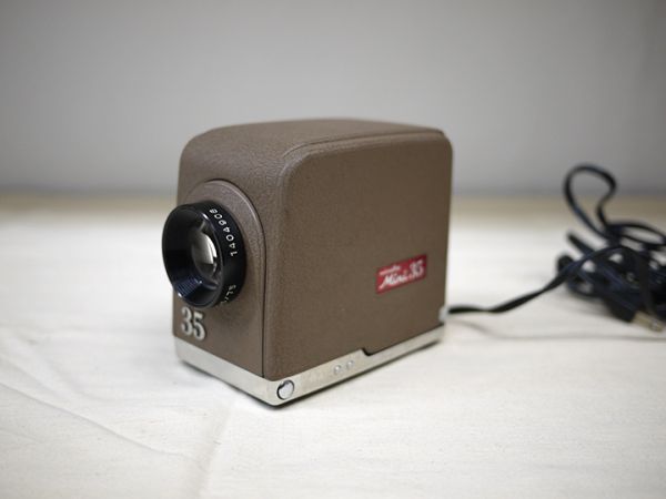 HE121 Minolta Mini Projector 35 P-ROKKOR 2.575 ミノルタ ミニ(その他)｜売買されたオークション ...