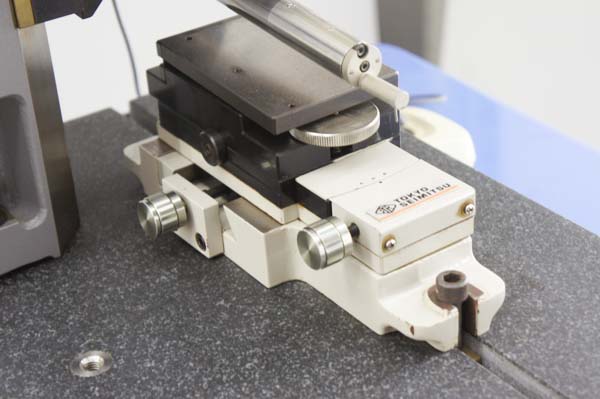 JUNK TOKYO SEIMITSU ACCRETECH SURFCOM 1800D Surface roughness contour ...