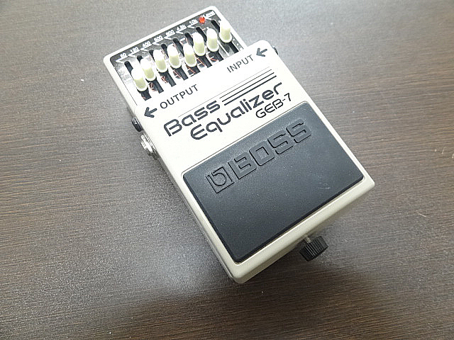 現状品 BOSS ボス Bass Equalizer イコライザー エフェクター GEB-7 1663(イコライザー)｜売買されたオークション情報、yahooの商品情報をアーカイブ公開 ...