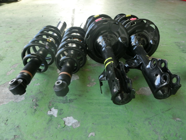 ACR50 エスティマ 純正 サスペンションキット 1台分 №S237(サスペンションキット（一式）)｜売買されたオークション情報、yahooの商品情報をアーカイブ公開 - オークファン ...