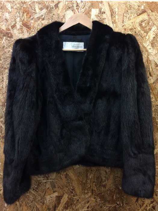 NINNA RICCI ニナリッチ ミンク ジャケット ブラック 表記サイズ：11 hs GJ ir(女性用)｜売買されたオークション情報 ...