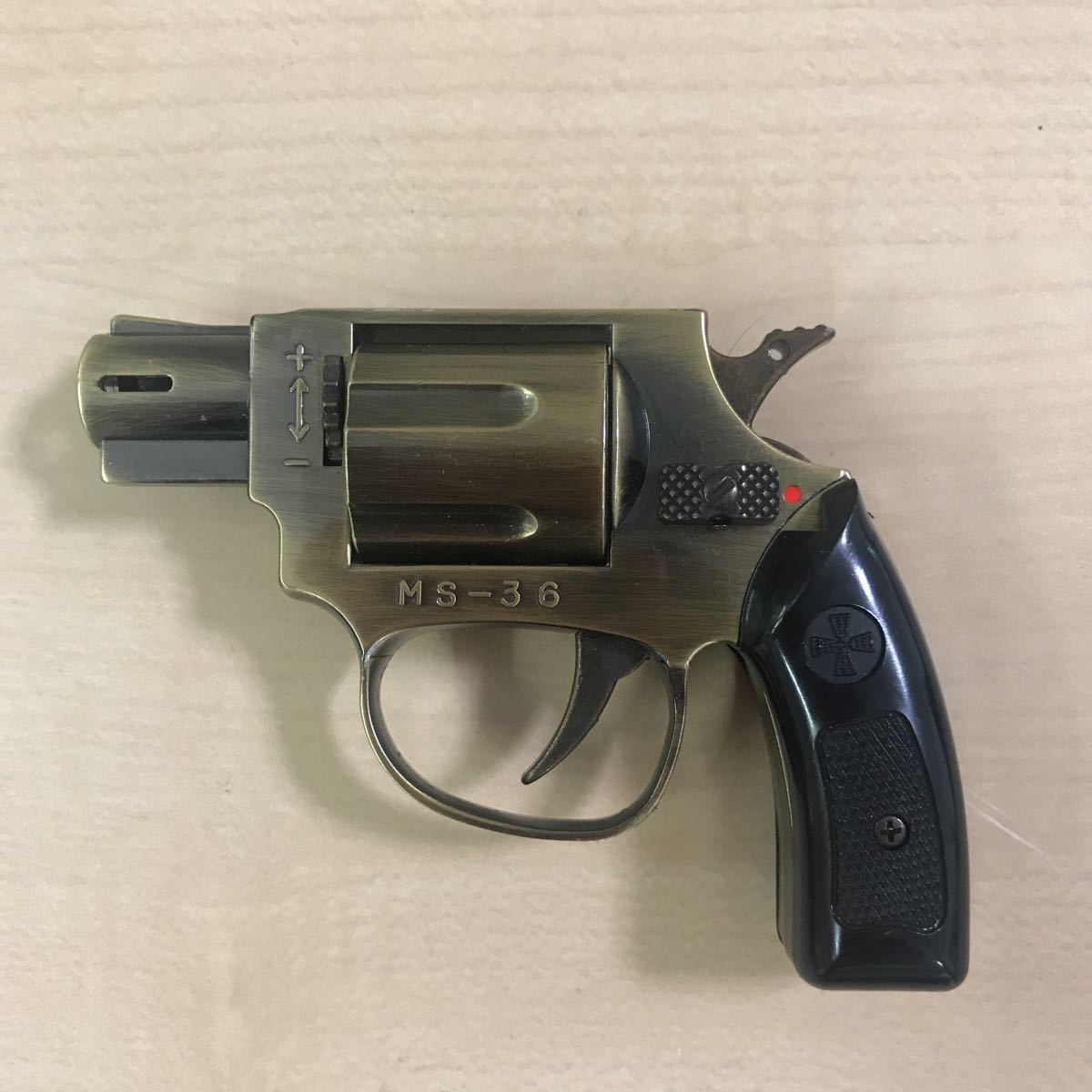 ウインドミル Windmill ガスライター ピストル型 MS-36 説明書付 保管品 送料185円(ターボライター)｜売買されたオークション ...