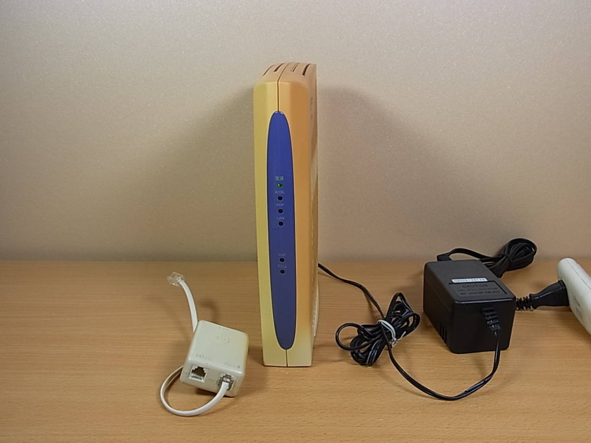 Ab/084 NTT西日本 ADSLモデム SVII ADSLスプリッターS4付き AD03-0751JP/A03-0314JP ジャンク ...