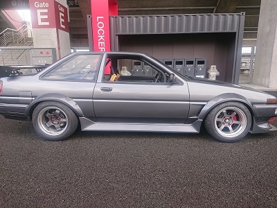 AE86 トレノ後期 3S-GE 6速 フル公認 N2ボディ(スプリンタートレノ)｜売買されたオークション情報、yahooの商品情報を ...