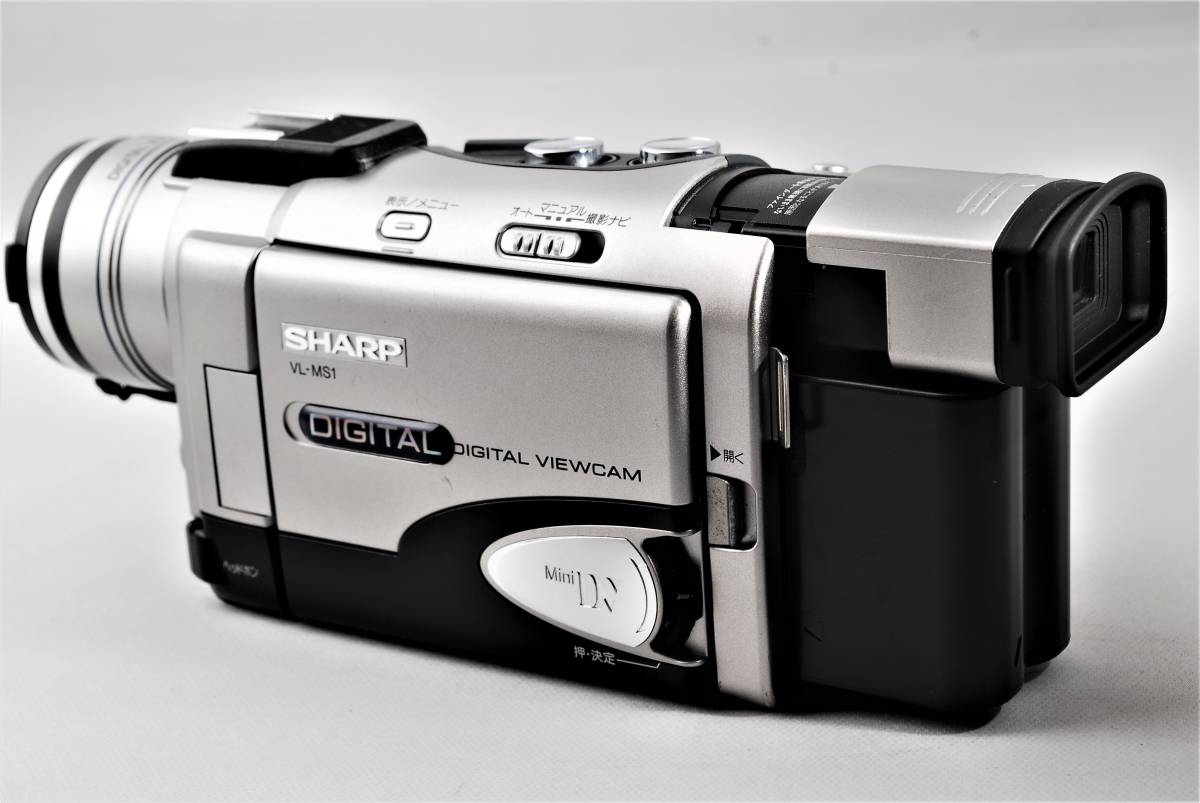 極 シャープ SHARP VL-MS1 MiniDV＆SDカード 高音質 ビデオカメラ 純正バッテリー2個 テープ2本 動作快適(シャープ)｜売買されたオークション情報、yahooの商品情報を ...