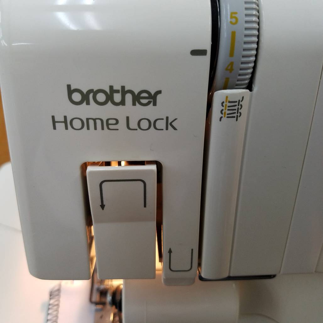 brother ブラザー ロックミシン HOME LOCK TE4-B233 試し縫い確認済み(ブラザー)｜売買されたオークション情報 ...