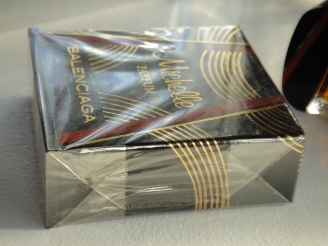 BALENCIAGA バレンシアガ Michelle ミシェル PARFUM 7.5ml x 2 香水2点 片方は箱入(女性用)｜売買された ...