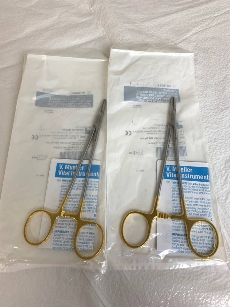 V.Mueller メイヨーヘガール 持針器 ニードルホルダー 2本 SU16061 NE3H-4 #160(その他)｜売買されたオークション ...