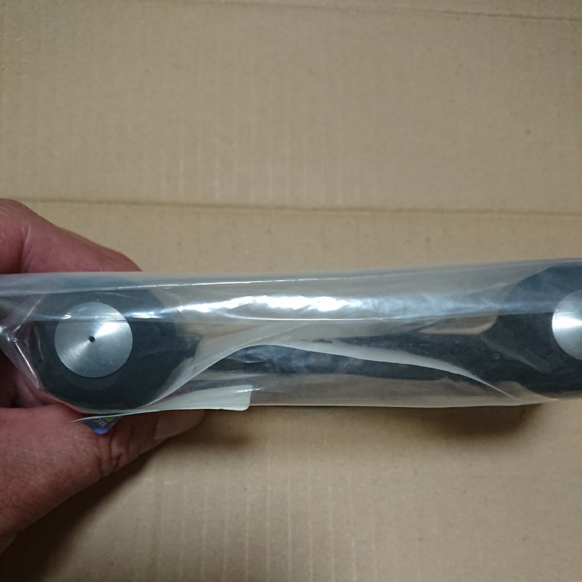 スタジオコンポジット RCDC PLUS 104mm ガンメタ シマノ用(アクセサリー)｜売買されたオークション情報、yahooの商品情報をアーカイブ公開 - オークファン（aucfan.com）