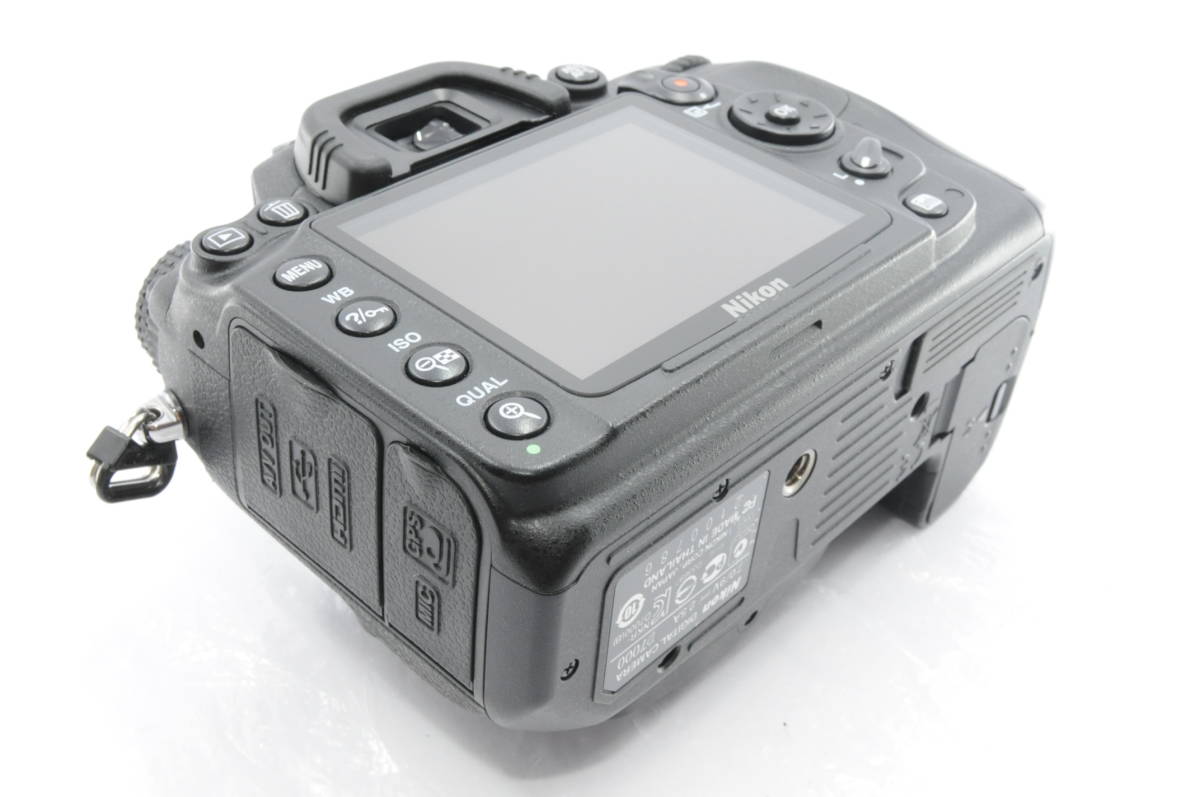 驚愕の極上 ニコン NIKON D7000 ボディ 元箱付き 完動品 ＃2669(ニコン)｜売買されたオークション情報、yahooの商品情報をアーカイブ公開 - オークファン（aucfan.com）