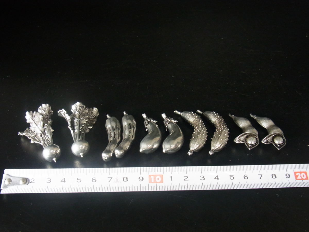 SILVER OHNO MAYU 錫製 箸置 飾物 野菜 胡瓜 枝豆 茄子 獅子唐 蕪菁文 シルバーオオノ まとめて10点 総重量210g 宮 ...