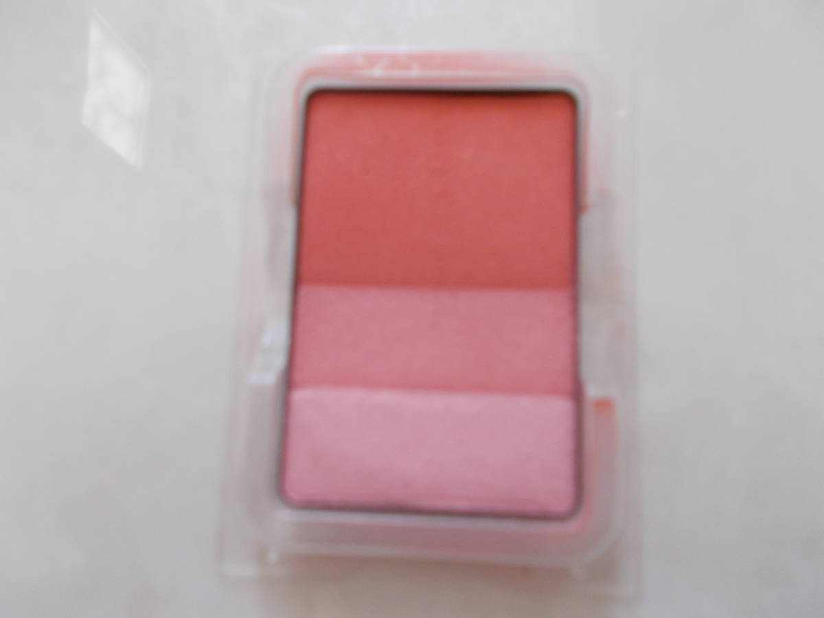 残量たっぷり ルナソル カラーリングチークス 02 レフィル Reddish Pink(チーク、フェイスカラー)｜売買されたオークション情報 ...