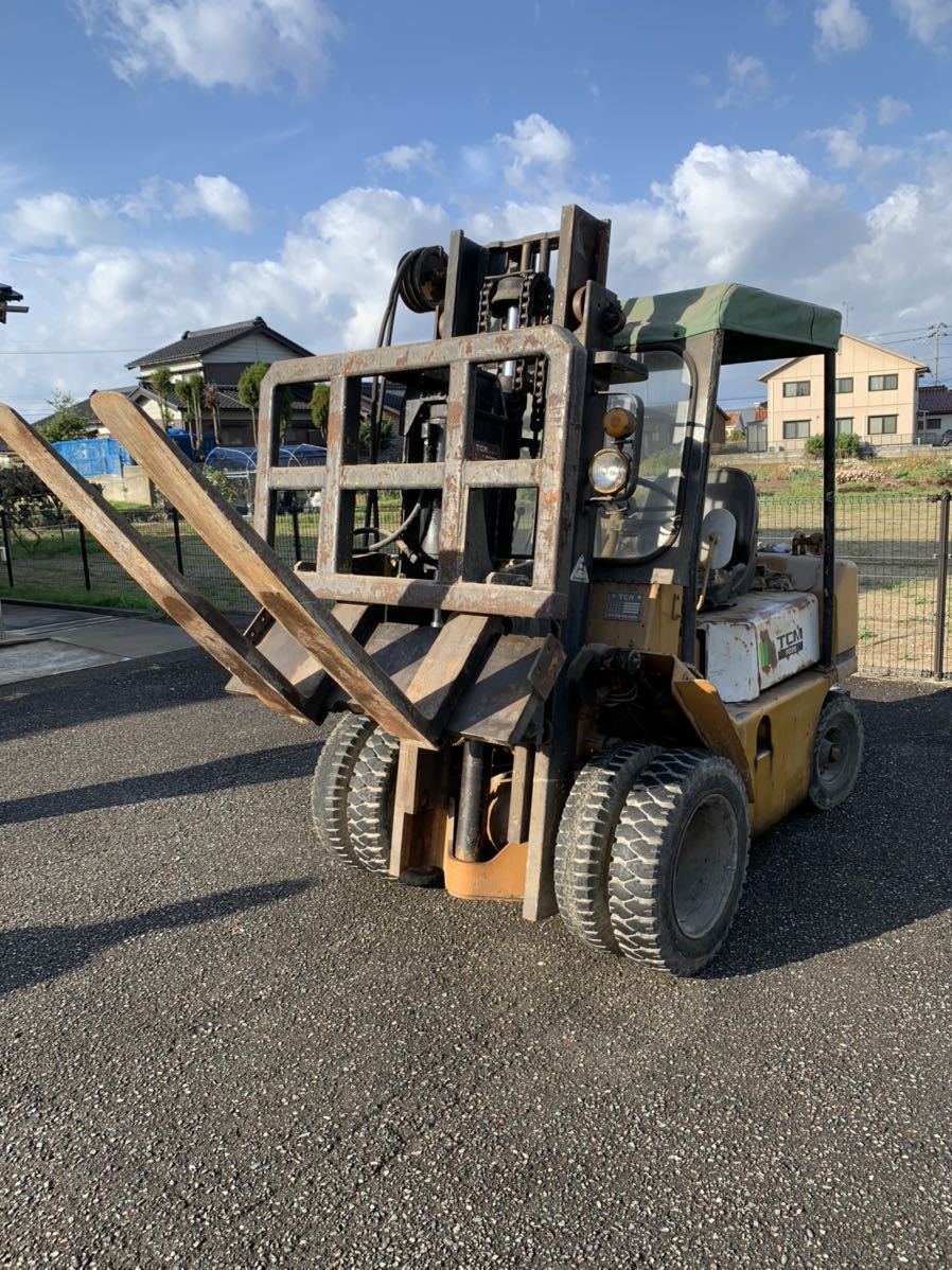 TCM フォークリフト FD25 アタッチメント付き 除雪 部品取り 要整備 ジャンク(建設機械、重機)｜売買されたオークション情報 ...