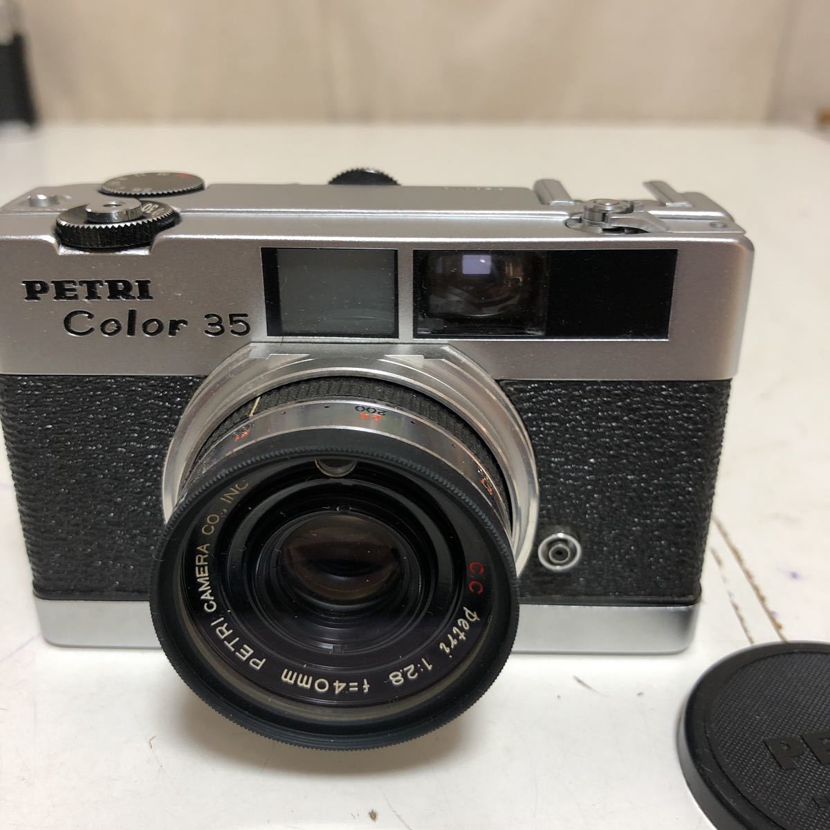 PETRI ペトリ Color 35E 1:2.8 F40mm レトロ フィルムカメラ(コンパクトカメラ)｜売買されたオークション情報 ...