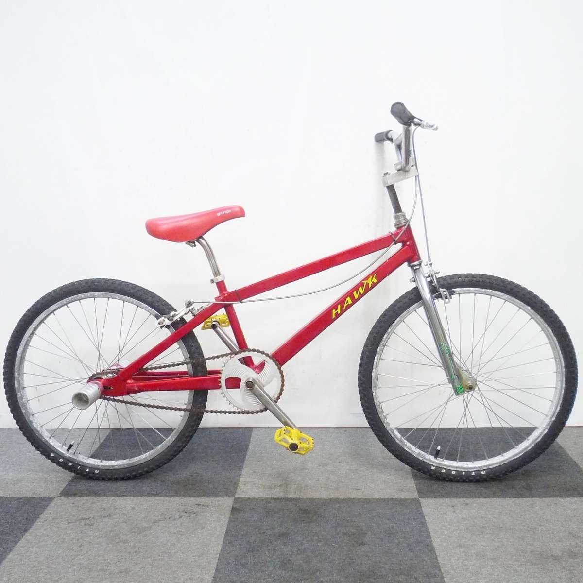 BMX HAWK F24 USA 24インチ 2ピース ペグ2個付 ARAYA ホイール 赤 ホーク(BMX)｜売買されたオークション情報 ...