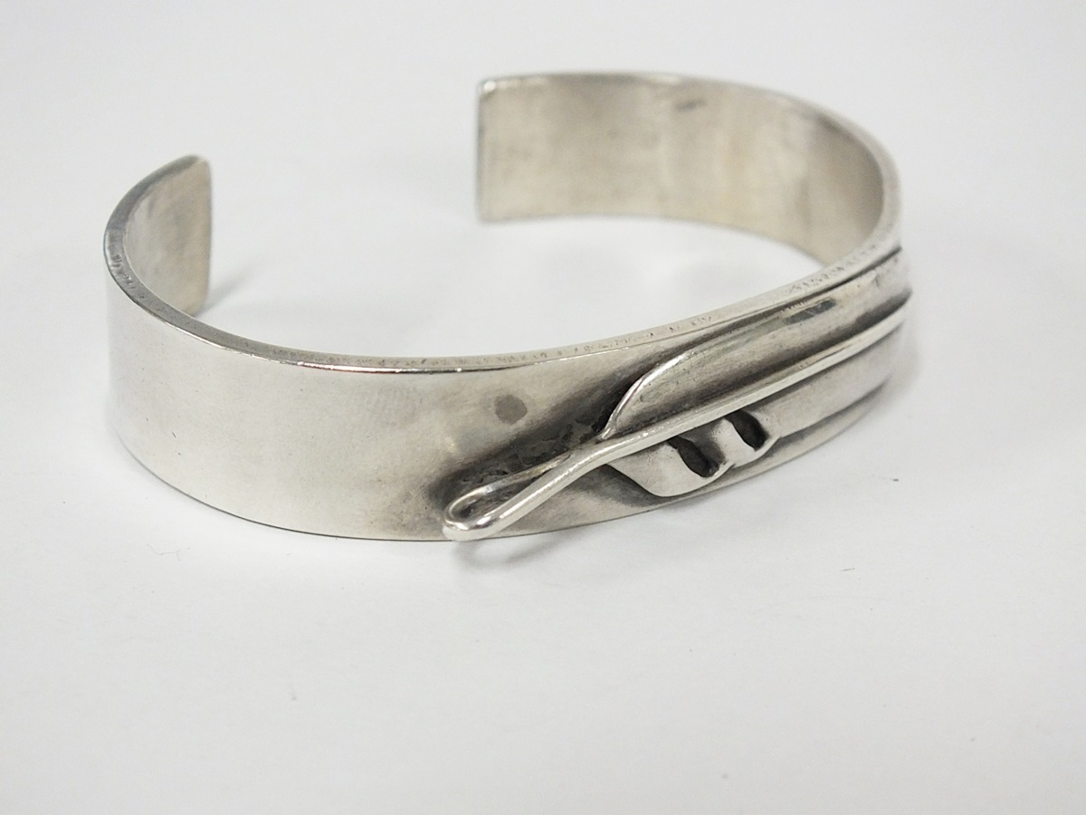 NATIVE SPIRIT ネイティブスピリット バングル 19B-24-015(シルバー)｜売買されたオークション情報、yahooの商品情報をアーカイブ公開 - オークファン（aucfan.com）