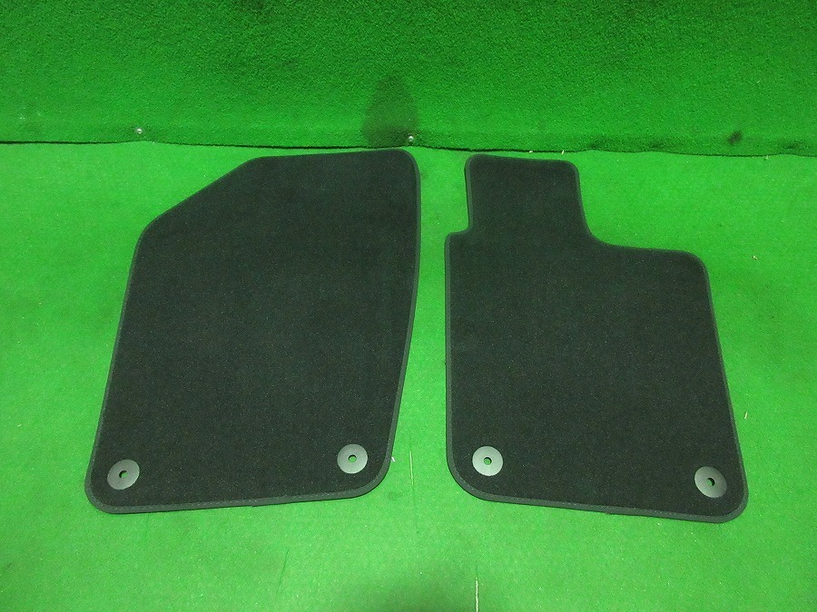 VW/ワーゲン ポロ 6R 純正 フロアマット 1台分 6R2 863 011 EUN ブラック 6R2863011EUN(フォルクスワーゲン ...