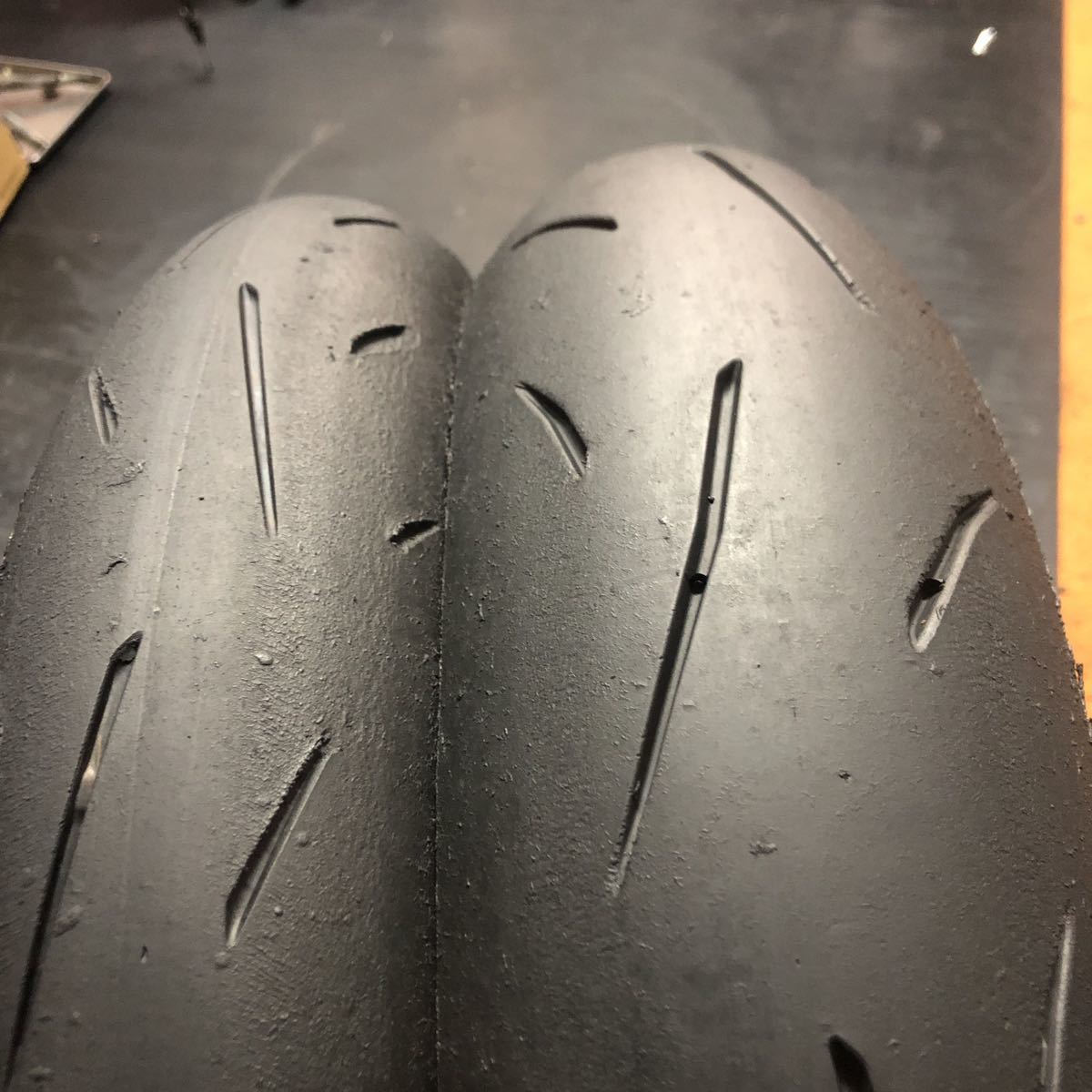 10 バリ山 JP250 α-13SP 110/70 140/70R17 ラップ巻室内保管 R11 150/60 α-14 RS11 CBR ...