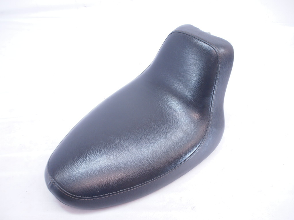 ハーレー.ソフテイル FXSTS FXSTB 06 FXSTC FLSTF 07 イージーライダース ソロシート200mmワイドタイヤ仕様車 ...