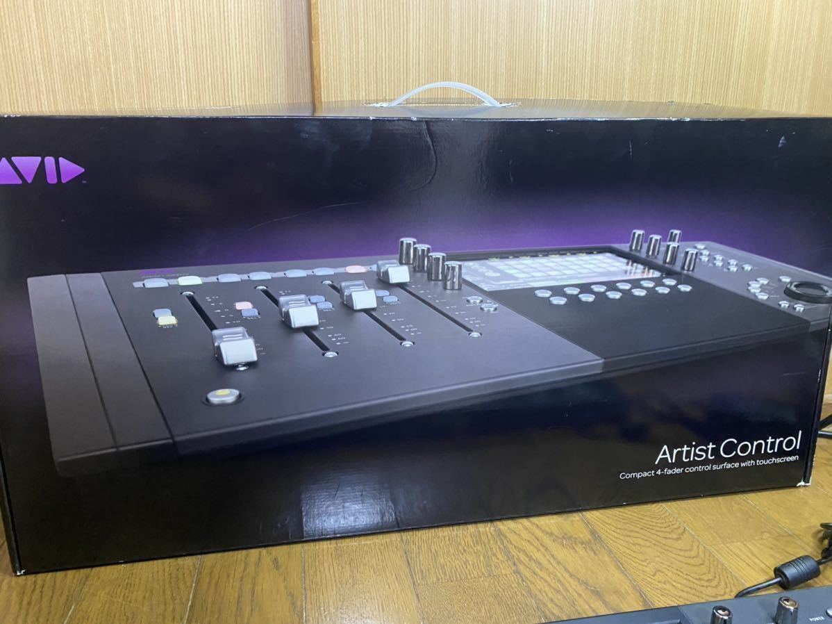 AVID Artist Control Compact 4-fader control surface with touchscreen ...
