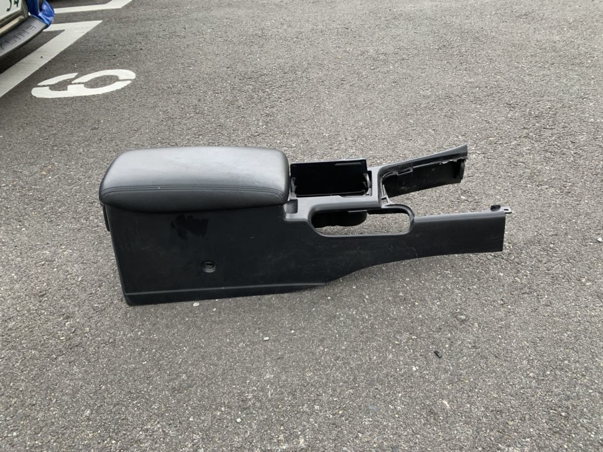 ER34 2D用 センターコンソール 灰皿付き ジャンク 日産純正 100円スタート(日産用)｜売買されたオークション情報、yahooの商品 ...