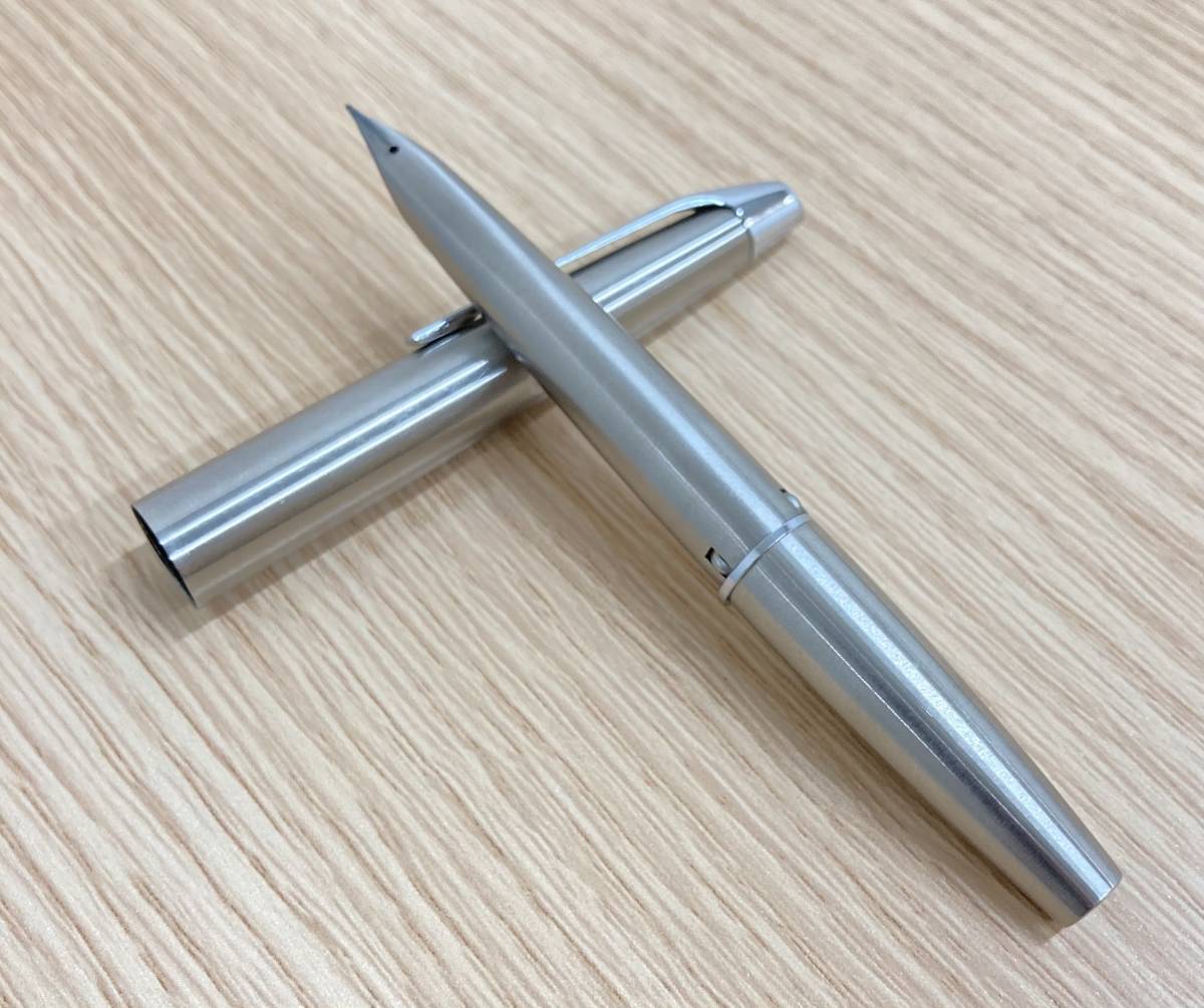 長 3295 パイロット PILOT 万年筆 F H675 シルバー カラー ミニ(パイロット)｜売買されたオークション情報、yahooの商品 ...