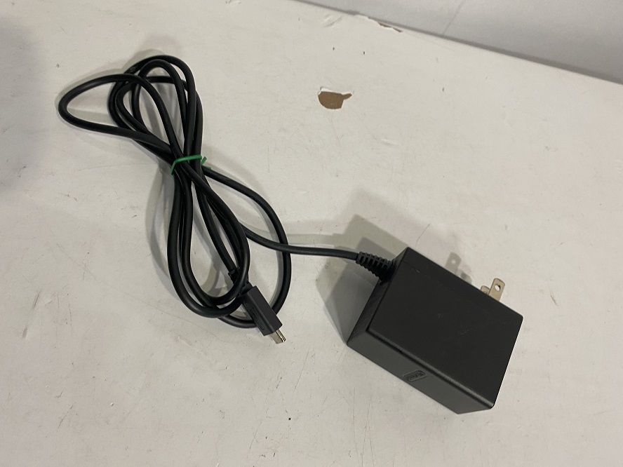 NINTENDO ニンテンドー 任天堂 ACアダプター 電源ケーブル 充電器 純正 HAC-002 Switch B(ニンテンドースイッチ ...