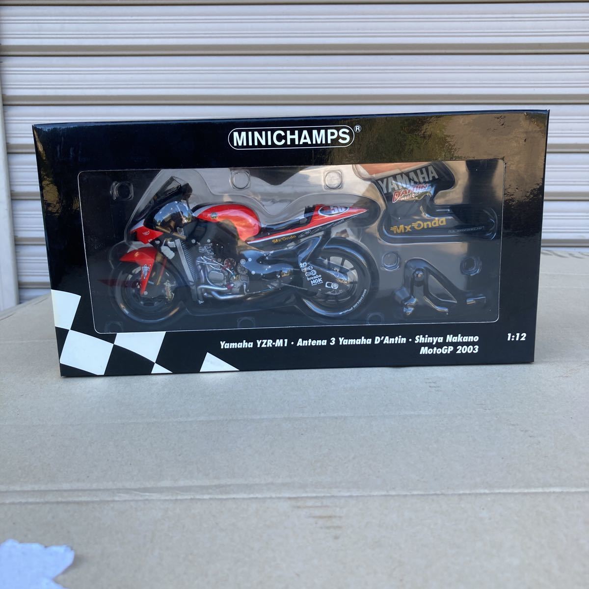 ミニチャンプス YAMAHA ヤマハ YZR-M1 モトGP 2003 Antena 3 Yamaha D‘Antin Sinya ...