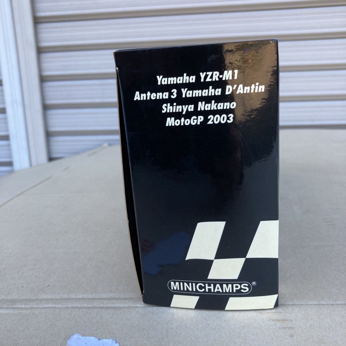 ミニチャンプス YAMAHA ヤマハ YZR-M1 モトGP 2003 Antena 3 Yamaha D‘Antin Sinya ...