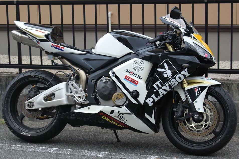 CBR600RR PC37後期 外装セット 社外品 フルカウル PC37-1300(セット)｜売買されたオークション情報、yahooの商品情報をアーカイブ公開 - オークファン（aucfan.com）