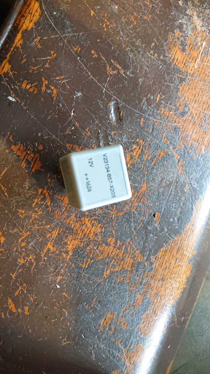 フェラーリ ferrari 360 モデナ F1 ポンプ 純正リレー セット OEM品 MAGNET MARELLI マレリ 203.4473 BM.0085647.B 19-141 ...