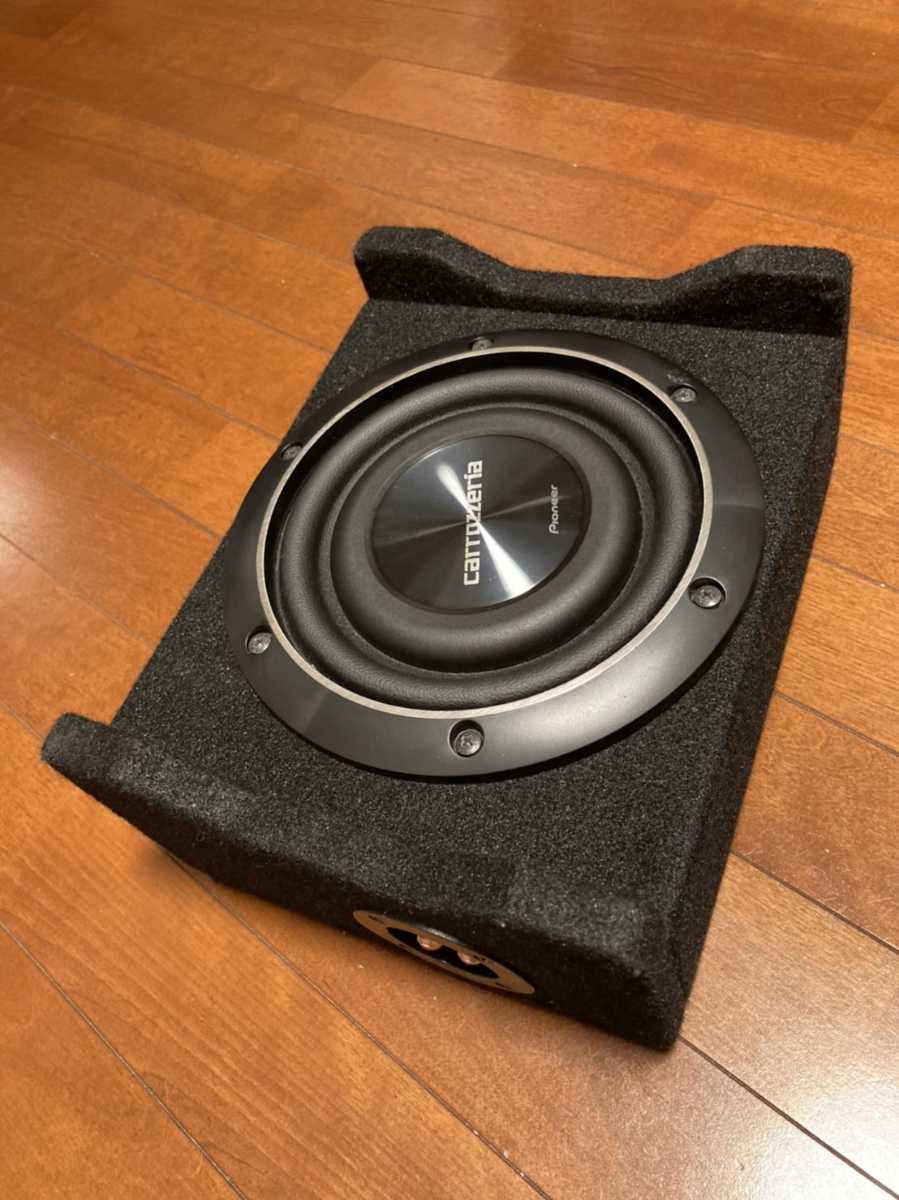 パイオニア エンクロージャーUD-SW200DとジャンクサブウーファーTS-W2020(ウーハー)｜売買されたオークション情報、yahooの商品情報をアーカイブ公開 - オークファン ...
