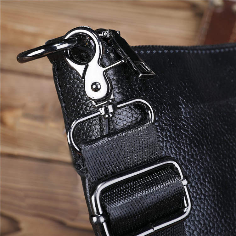 C13革 本革メンズ 極上革 ショルダーバッグ レザーブラック-1(ショルダーバッグ)｜売買されたオークション情報、yahooの商品情報をアーカイブ公開 - オークファン（aucfan.com）