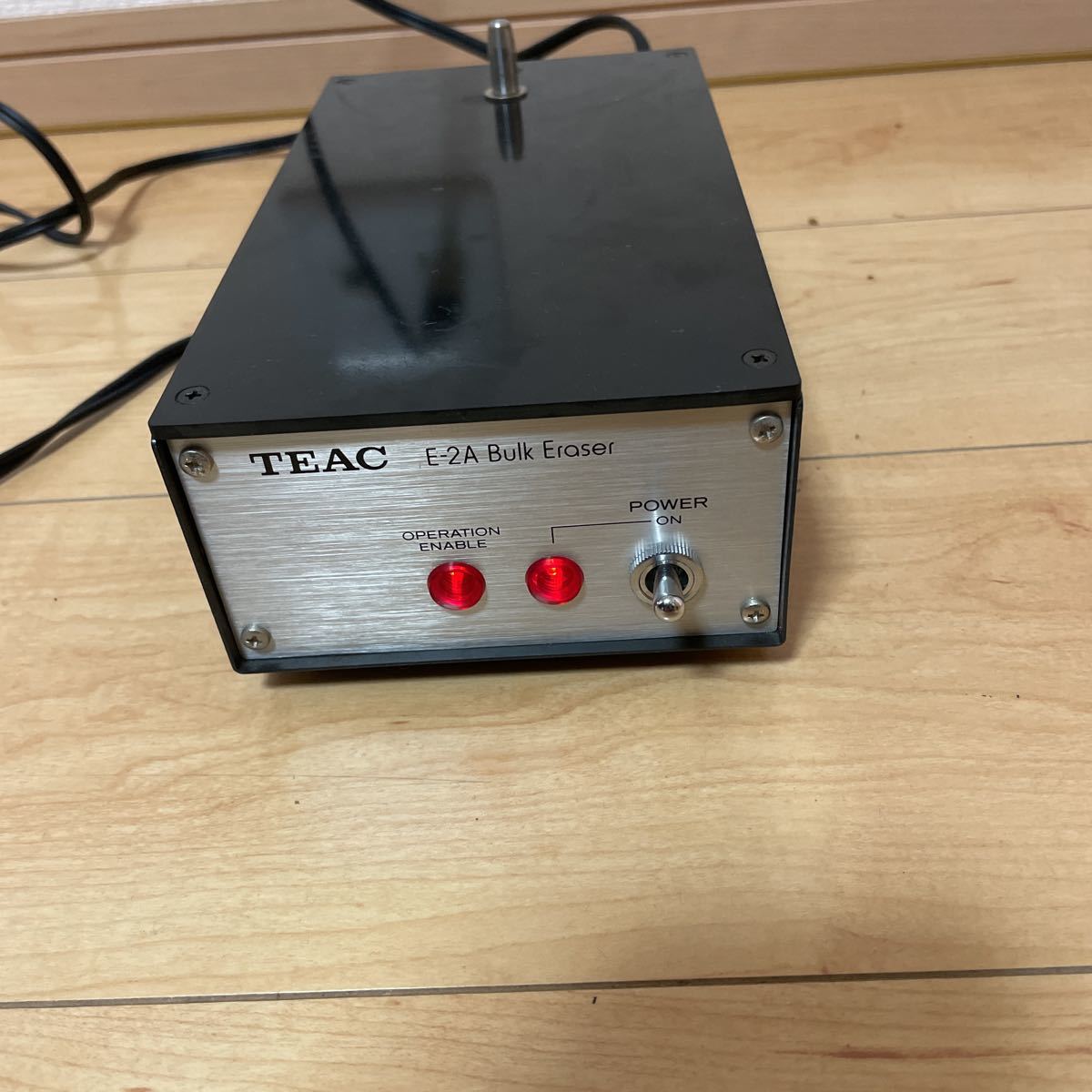 極上 TEAC Bulk Eraser E-2A 消磁器 バルクイレーサー ティアック オーディオ 音響機器(オープンリールデッキ)｜売買されたオークション情報、yahooの商品情報を ...
