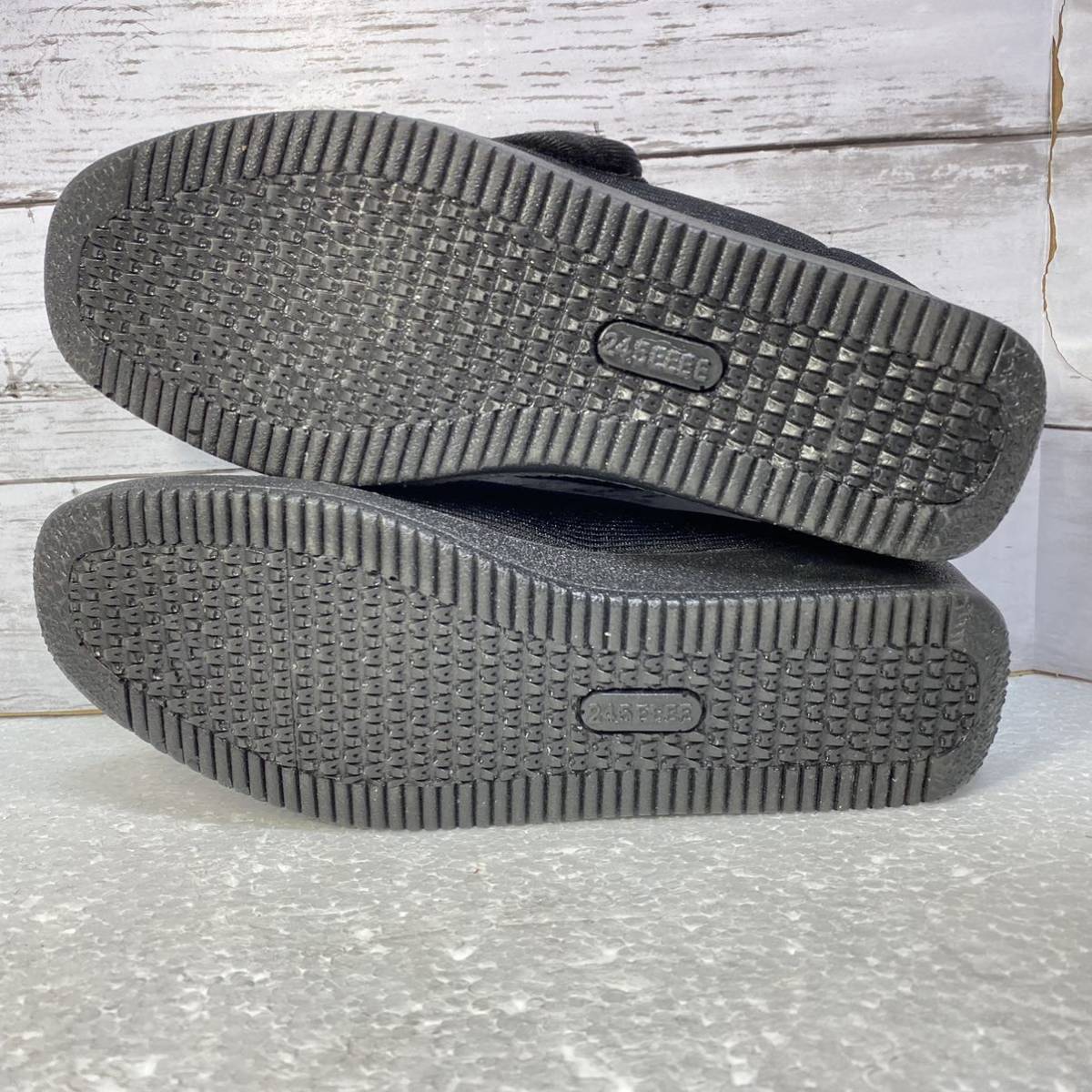 Risata リサータ 介護シューズ リハビリ 24.5 EEEE(24.5cm)｜売買されたオークション情報、yahooの商品情報をアーカイブ公開 - オークファン（aucfan.com）