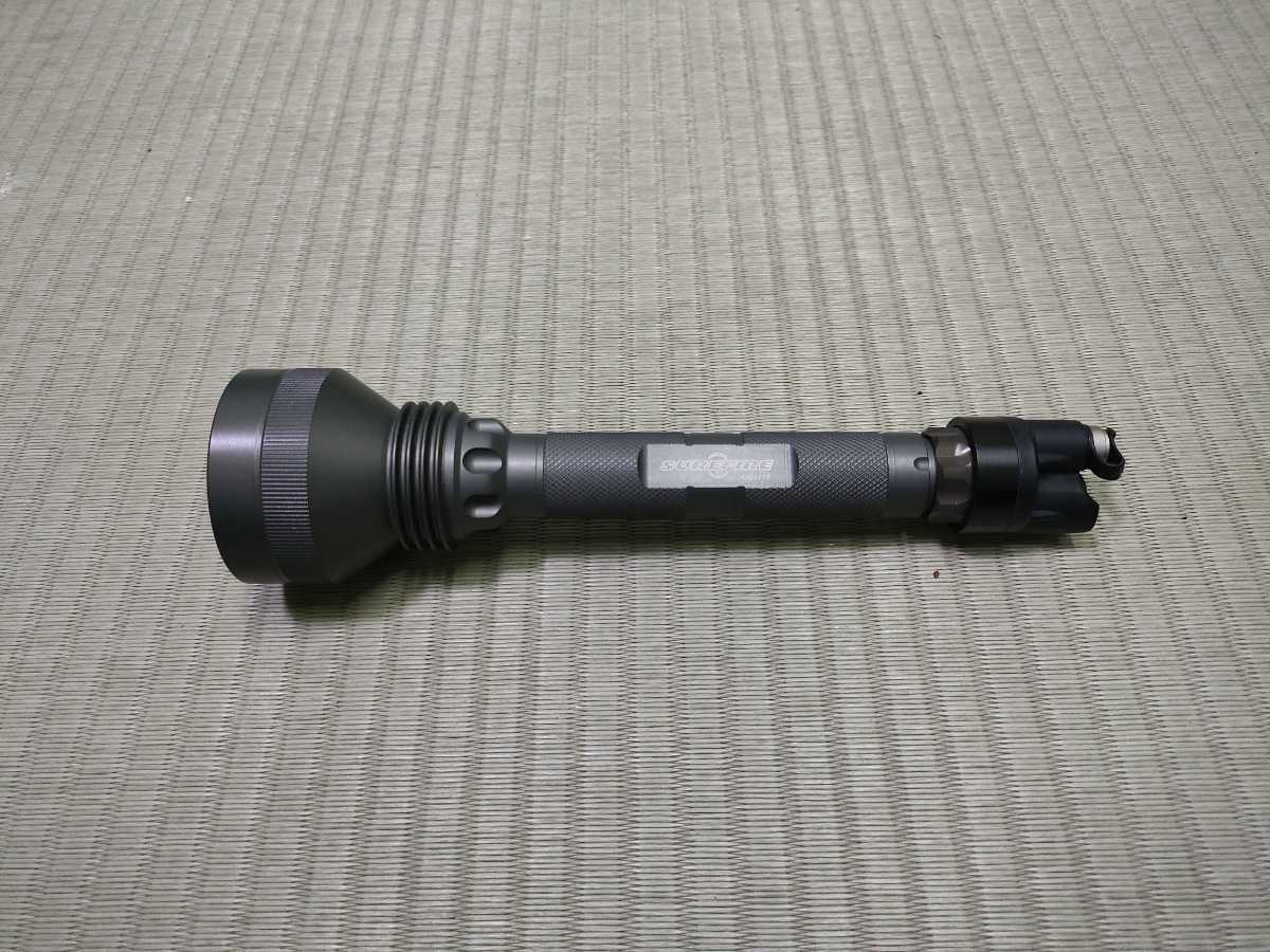 レア シュアファイア SUREFIRE Millennium Series M4 DEVASTATOR キセノンフラッシュライト(ミリタリー)｜売買されたオークション情報、yahooの商品情報 ...
