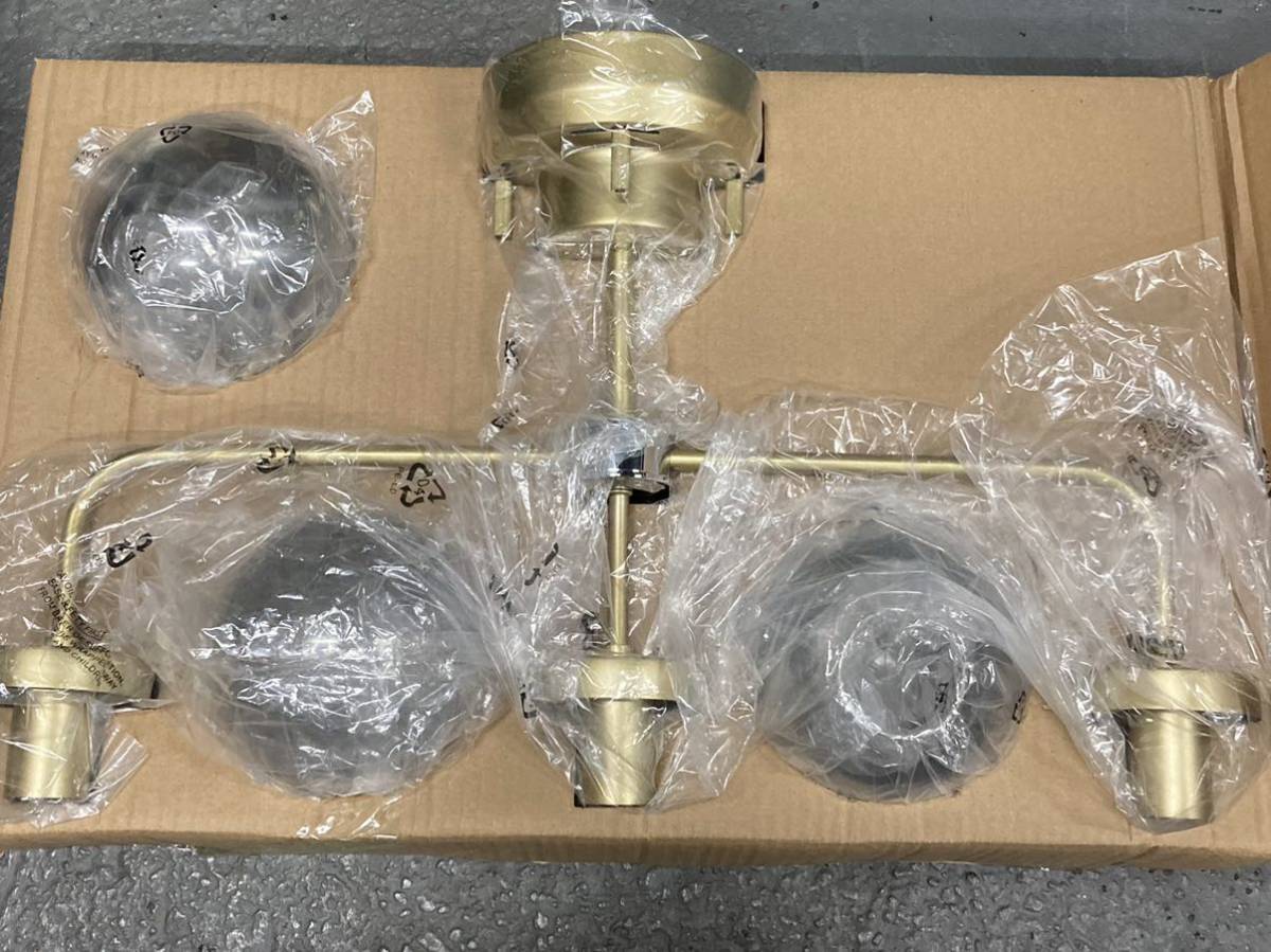 AIR CORNO 035 シーリングライト LED 3灯 ガラスセード 天井照明 6畳 8畳 リビング ダイニング アンティークゴールド モダン エアコルノ(その他)｜売買されたオークション ...