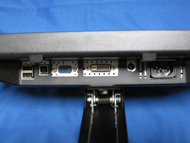 Dell P170sb 17インチ 液晶 ディスプレイ モニター(17インチ～)｜売買されたオークション情報、yahooの商品情報をアーカイブ ...
