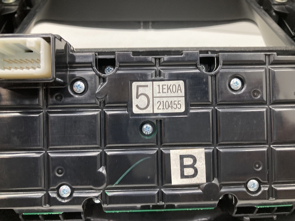 割れ無 H24年 Z34 フェアレディZ ST MT 純正 マルチナビパネル ナビスイッチパネル オーディオパネル 走行53 533km YG1084(日産用)｜売買されたオークション情報 ...