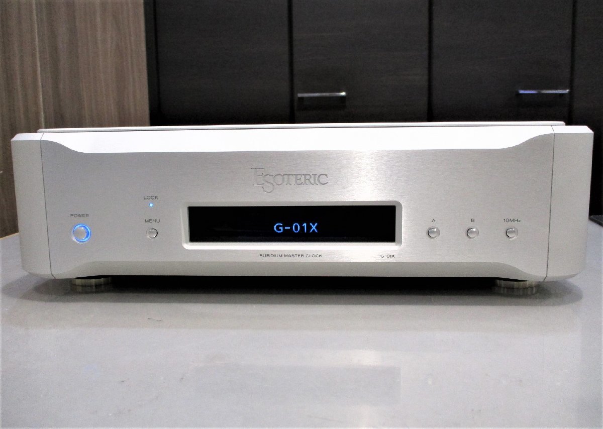 ルビジウム発振器採用高精度マスタークロックジェネレーター エソテリック ESOTERIC：G-01X(一般)｜売買されたオークション情報、yahooの商品情報をアーカイブ公開 - オークファン ...