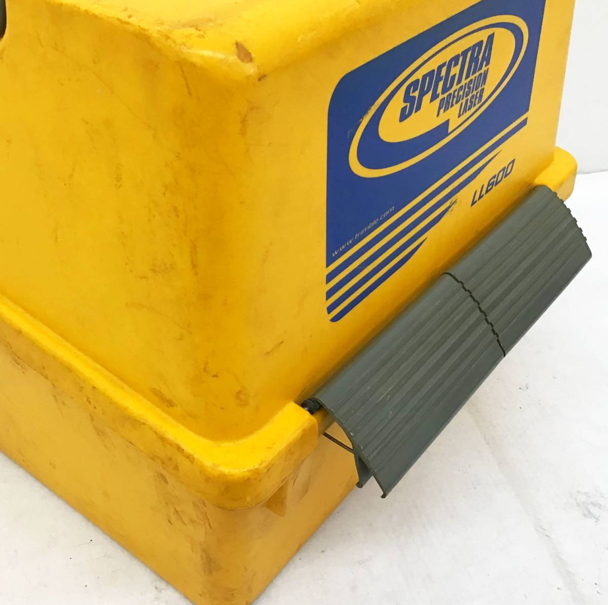Trimble SPECTRA PRECISION LASER レーザーレベル LL600 ハードケース レーザープレーン 測量機器 測定器 ...