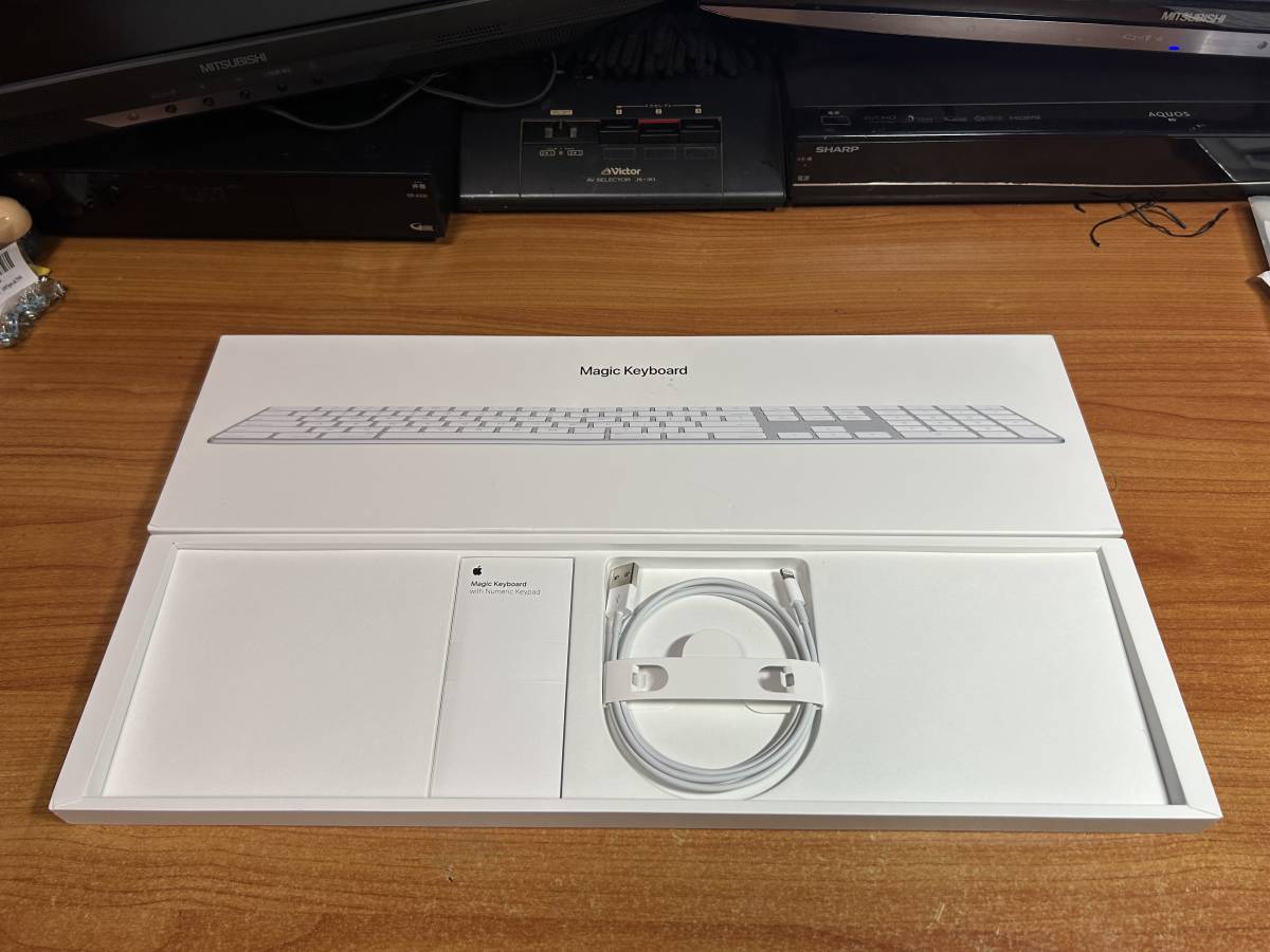 Apple Magic Keybord(ワイヤレスキーボード)｜売買されたオークション情報、yahooの商品情報をアーカイブ公開 ...