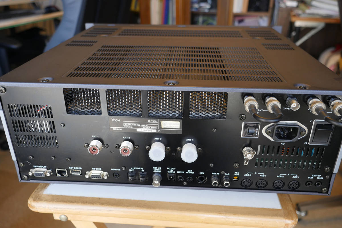 ICOM IC-7800 HF帯/50Mhz帯 200W型 トランシーバー(固定)｜売買されたオークション情報、yahooの商品情報を ...