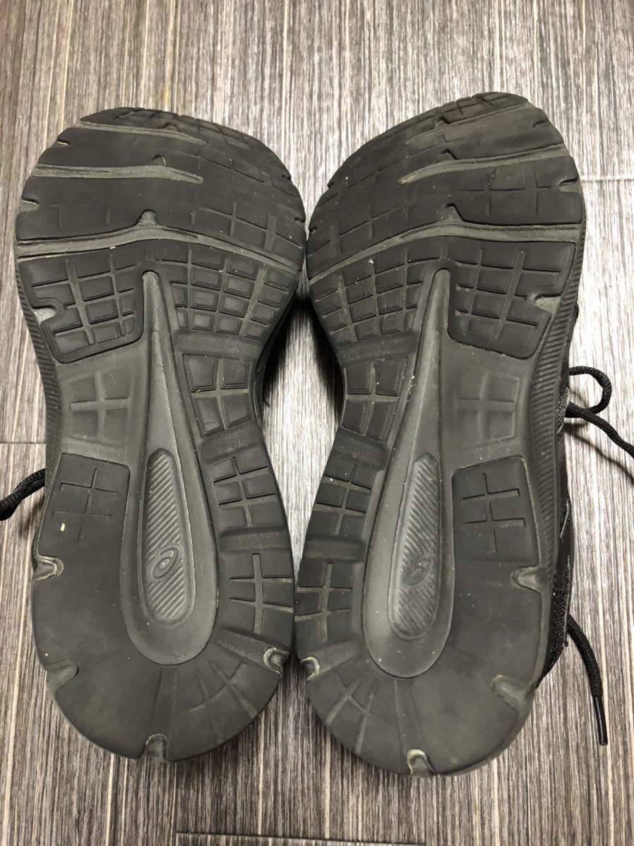 ASICS アシックス 1011B270 ランニングシューズ 4E 26.5cm US8.5(26.5cm)｜売買されたオークション情報、yahooの商品情報をアーカイブ公開 - オークファン ...