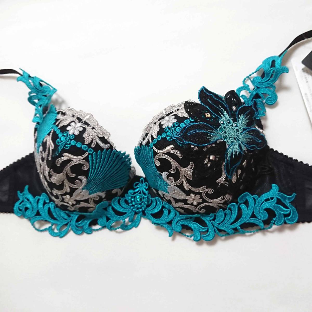 サルート 深海の宮殿 C70&ノーマルMセット ボーイズM変更可 BL P-up 24G プレステージ タグ付 Salute ワコール wacoal(70)｜売買されたオークション情報 ...