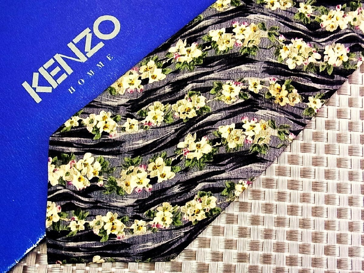 29565C 良品 花 植物 柄 ケンゾー KENZO ネクタイ(ケンゾー)｜売買されたオークション情報、yahooの商品情報をアーカイブ公開 - オークファン（aucfan.com）