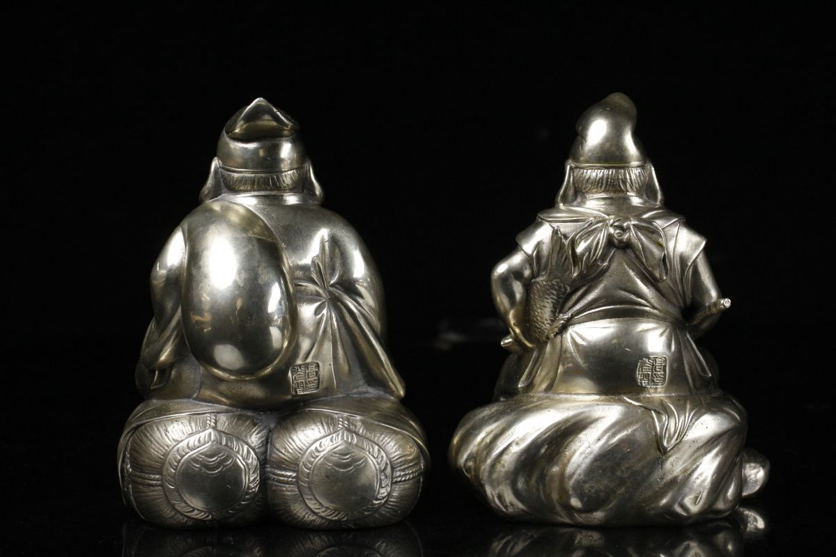 LIG 高村光雲 銀製 恵比寿像 大黒天像 13.5㎝ 総重量2810g 黒檀台 ガラスケース 細密造 .TO 12(置物)｜売買された ...