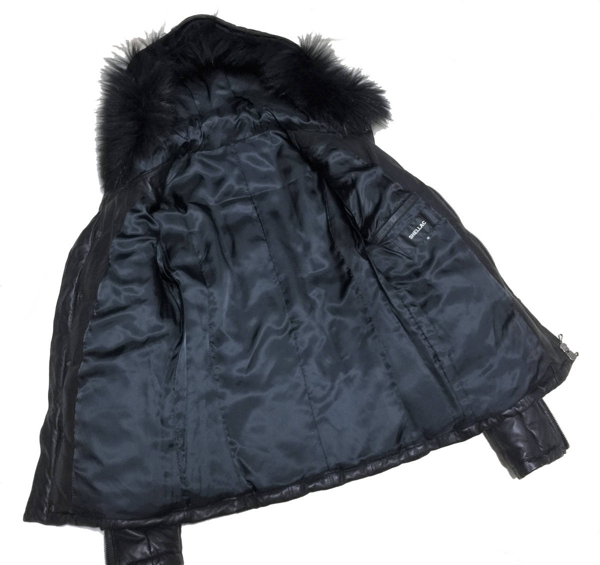 定価13万 SHELLAC シェラック 羊革 レザー フード リアルファー ダウンジャケット ライダース メンズ 48 細身 黒 ブラック オイルメンテ済(ジャケット、上着)｜売買された ...
