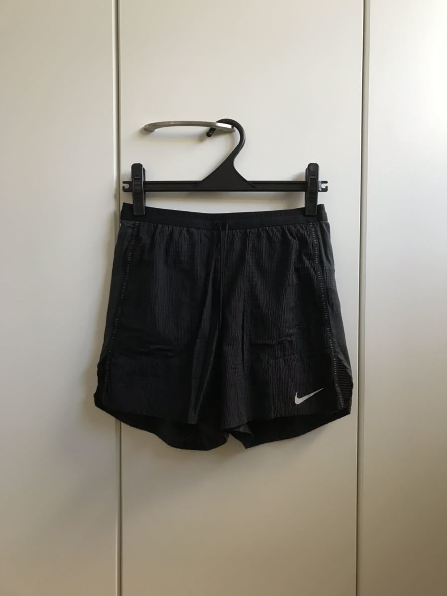 Nike ナイキ ランディビジョン フレックス ストライド ランニングパンツ DA1301-010(パンツ)｜売買されたオークション情報 ...